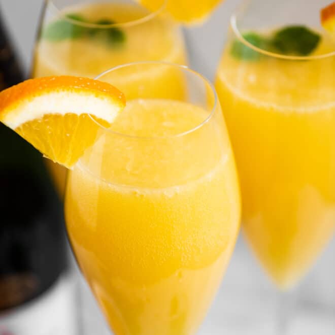 Mimosa Recipe (Champagne Orange Cocktail) - The Endless Meal®