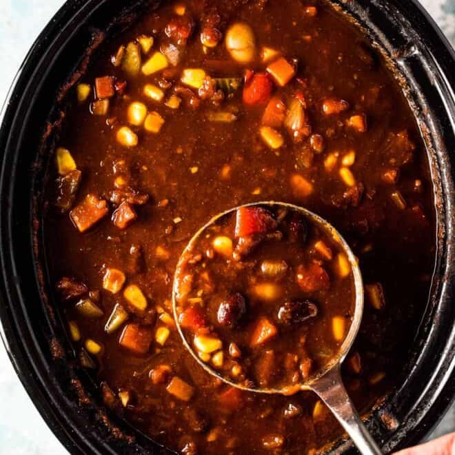 Slow Cooker Vegetarian Chili Recipe - The Endless Meal®