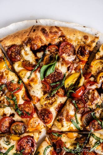 Summertime Easy Caprese Pizza