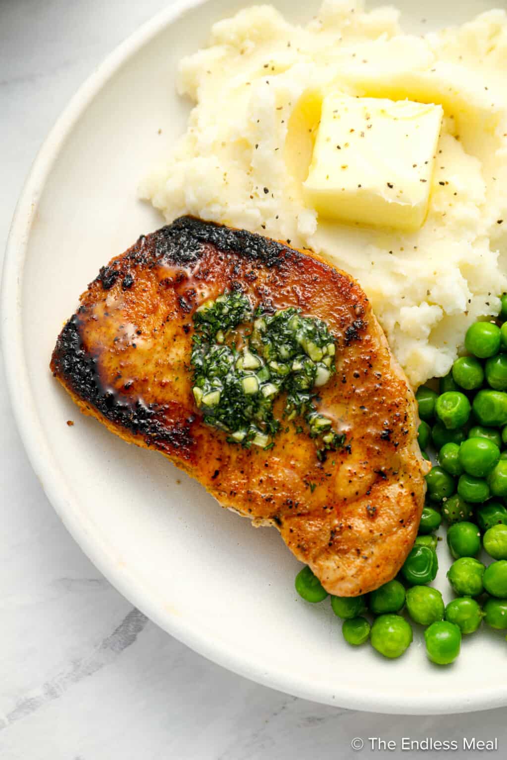 How to Cook Thin Pork Chops (with delicious honey garlic butter)