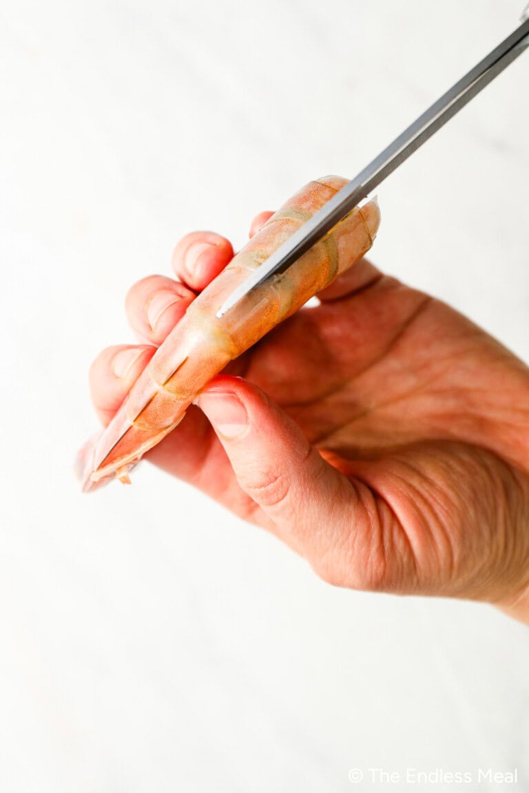 How to Peel and Devein Shrimp (the easy, beginner-friendly way)